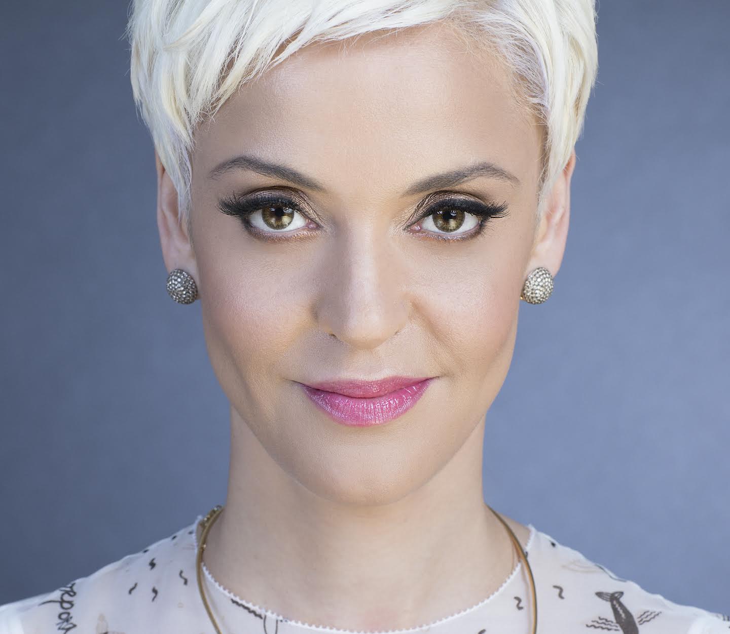 Portuguese superstar and multiplatinum-selling singer Mariza