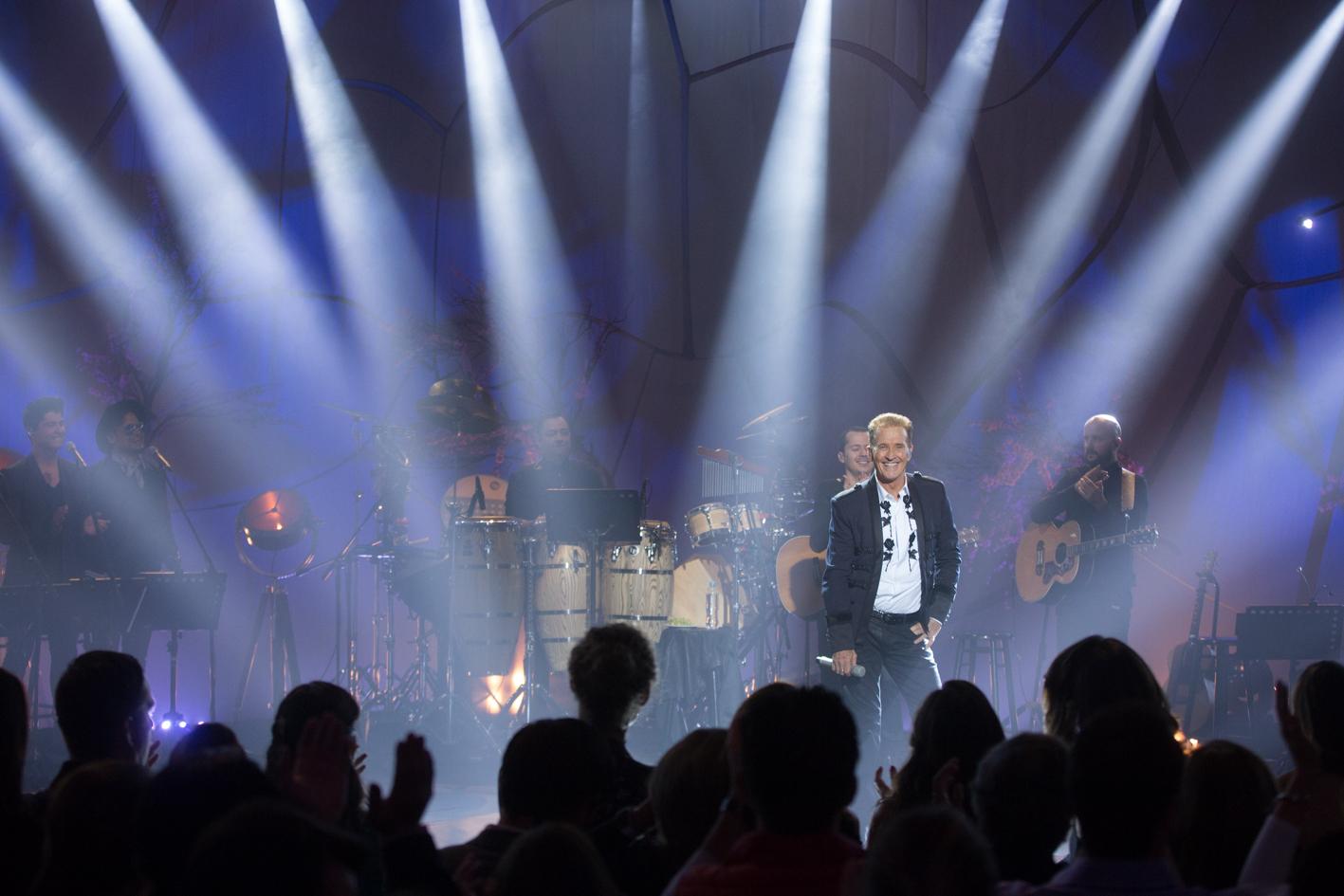 Emmanuel Regresa a Miami con su Gira “the hits tour”
